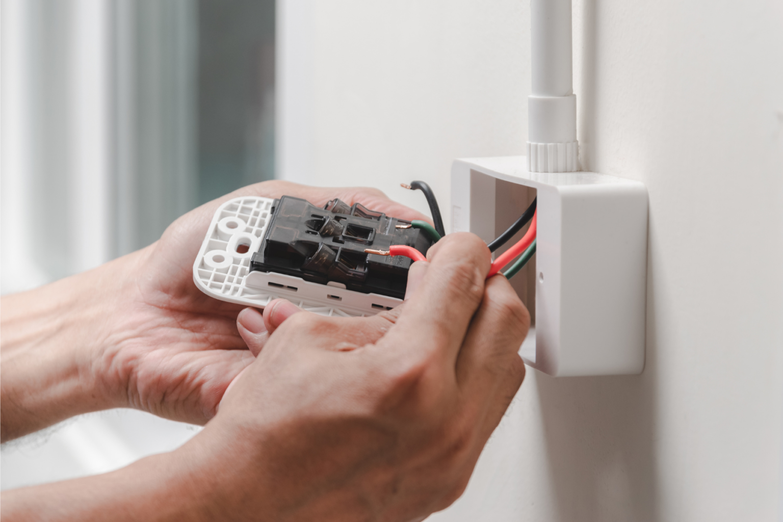 Green Glow Electrical Solutions | Gold Coast Electrician